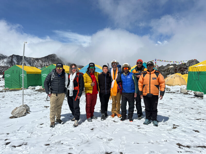 Competing Interests: The Deadly Reality of Himalayan Climbing
